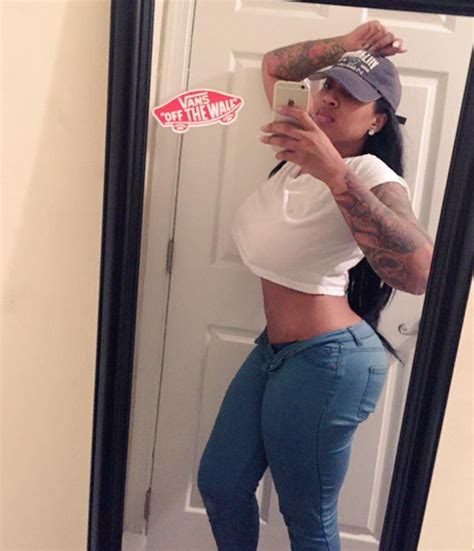 Her Body Is Crazy Im Tryna Het Nudes Shesfreaky