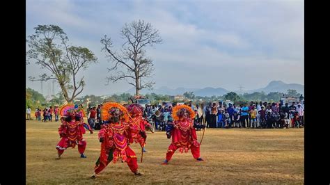 Purulia Chhau Dance ­ Entry Of Banar Sena Cho Nach Cho Dance