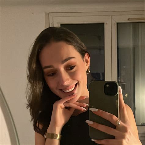 Emma Prof De Maths à Nantes 20€ H