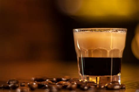 Recetas Con Baileys Cómo Hacer Un Ruso Blanco Baileys Cremosito Y Delicioso