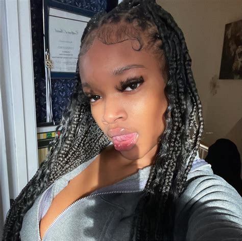 Nisaa Jones