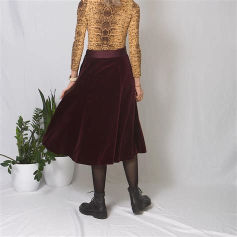 Beautiful Burgundy Vintage Skirt Velvet Depop