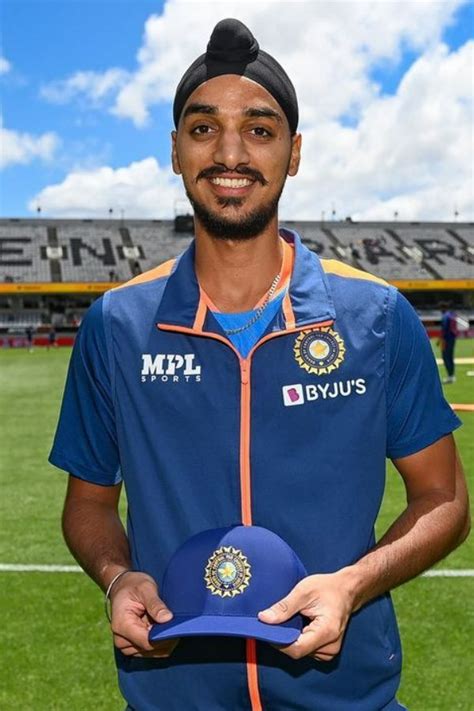 Arshdeep Singhs Bio Age Relationships Latest Buzz Photos And Videos