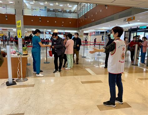 單日近萬人接種第三劑疫苗 成大高效率助民眾阻絕omicron 國立成功大學永續發展sdgs