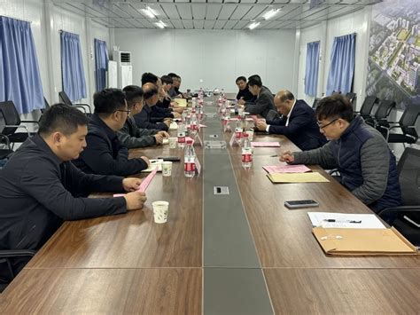 平邑县教育考察团来枣庄应用技术职业学院（筹）考察 北京凡华教育科技集团有限公司