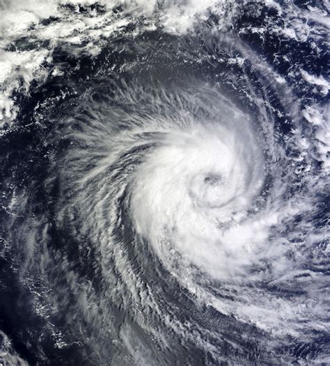 台風の目の意味とはどうしてできるのか目の中はどうなっている 子育て主婦応援メモ帳