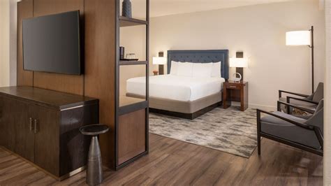 Hyatt Regency Phoenix Book Your Downtown Convention Center Stay