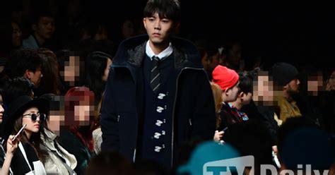 [td포토] 산다라박 멋있는 패션에 홀릭