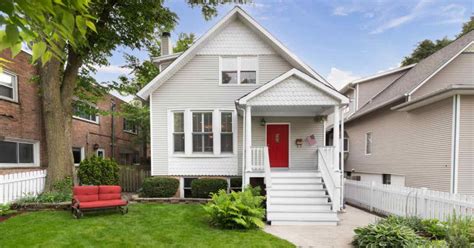 Small Exterior House Design Ideas Pictures Photos