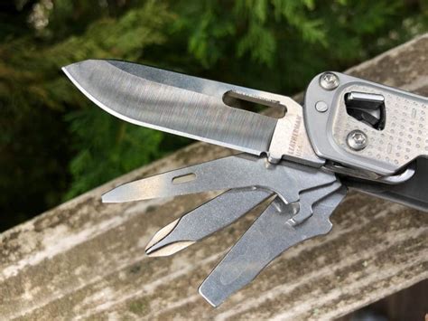 Leatherman FREE T2 - Test 4 Outside