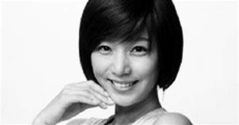 영화배우 장진영 위암투병중 사망