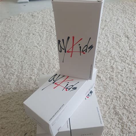 В наявності !Stray Kids lightstick ластик стрей кідс k pop к поп: 2 800 ...