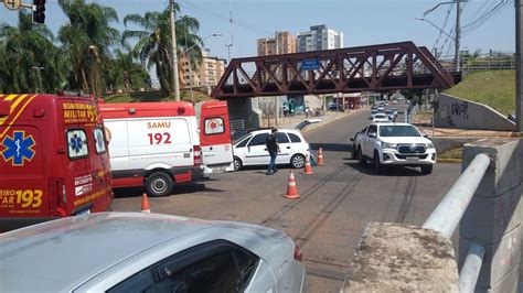 Acidente em Campo Grande Vereadora Capota em Cruzamento da Calógeras