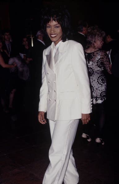 Then And Now Angela Bassett Has Aged Flawlessly Majic 1023 927