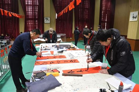 历山监狱举办“情之融·墨香迎春”开放日帮教活动澎湃号·政务澎湃新闻 The Paper
