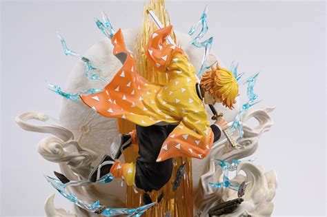 Toy Square Statue Bust Replica Zenitsu Agatsuma Thunder