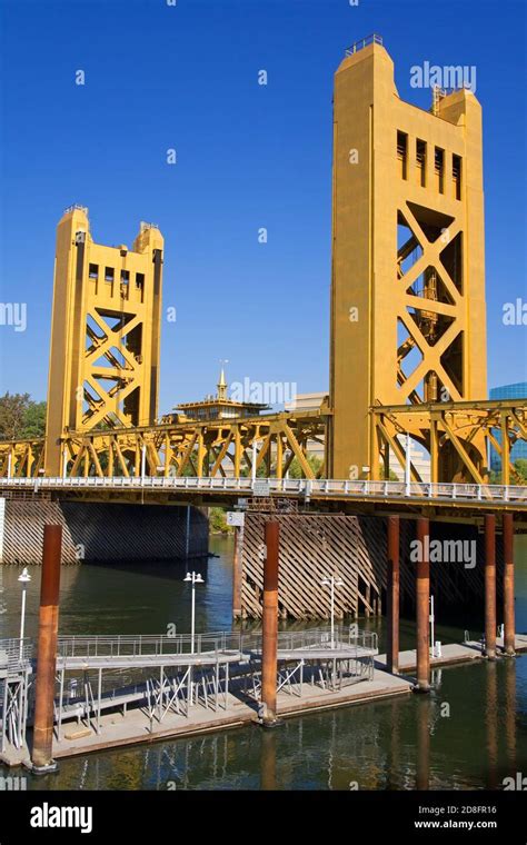 Tower Bridge Sacramento History