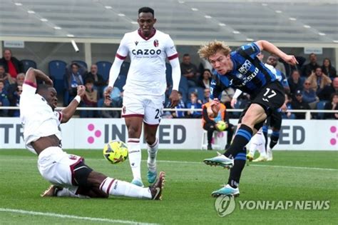 맨유 케인 오시멘 구도에 뉴 Fw 등장20살 덴마크 홀란 급부상 나무뉴스