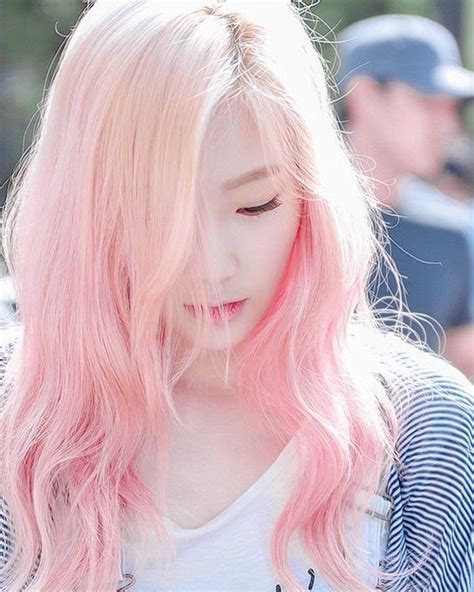 16 K Pop Idols Who Look Breathtakingly Pretty In Soft Pink Curly Hair