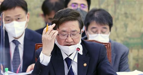 단독 문체부 싱가포르 P2e 규제 사례 검토부분 허용 힘실리나