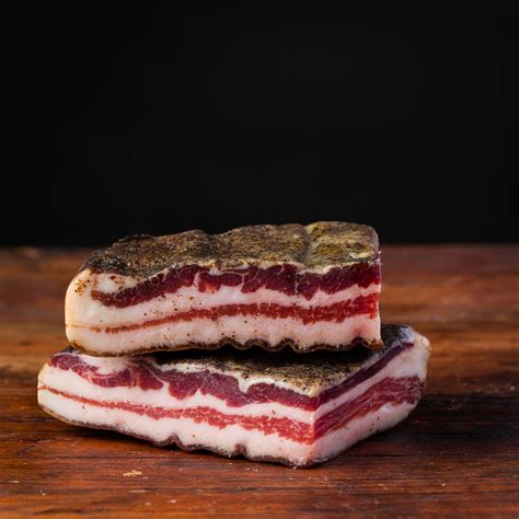 Rūkyta šoninė Pancetta Mesuke Ir Surukai