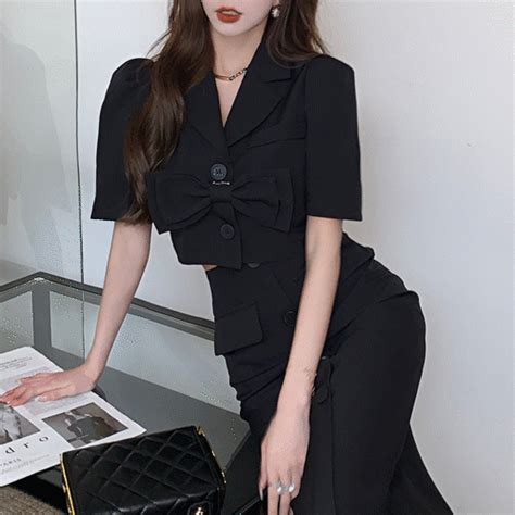 예거조아 여름신상여름하객룩 블랙 리본 퍼프 반팔 숏자켓 하이웨스트 단추 미디스커트 투피스 정장 오피스룩 가을하객룩 데이트룩 롱치마 빅사이즈 수트 시크룩 코디