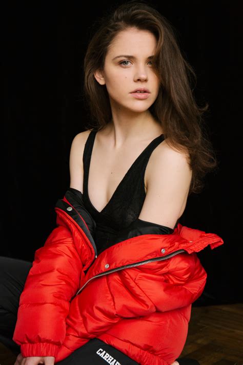 Jitka Echov Pure Model Management