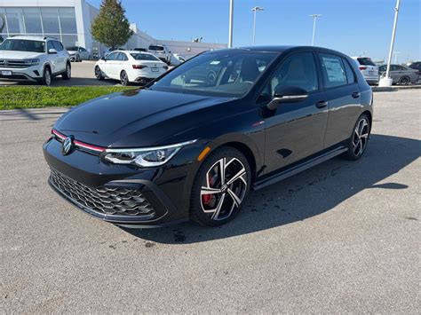 حضور ماموت خودرو با محصولات فول آپشن در طرح فروش خودروهای جانبازان