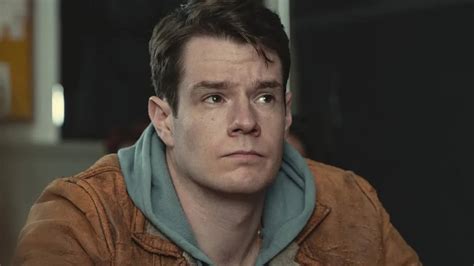 Connor Swindells 10 Curiosidades Del Actor De Sex Education