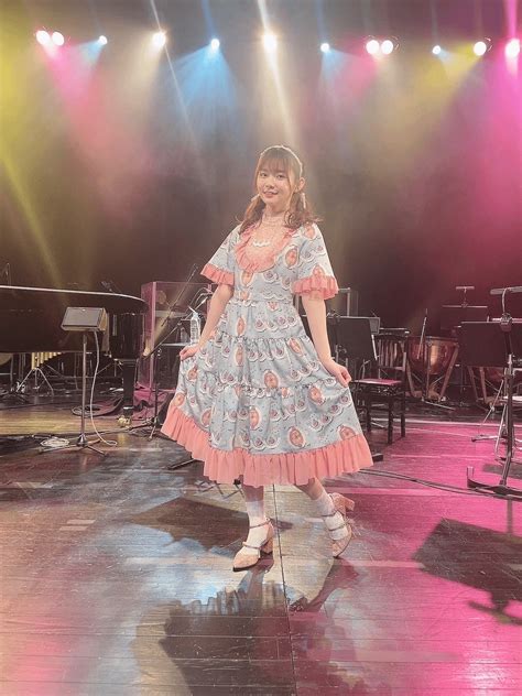 Azumi Waki Announces Her Marriage Rseiyuu