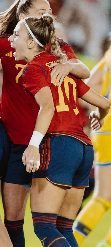 Athenea Del Castillo Female Soccer Players Soccer Girl Athletic Women