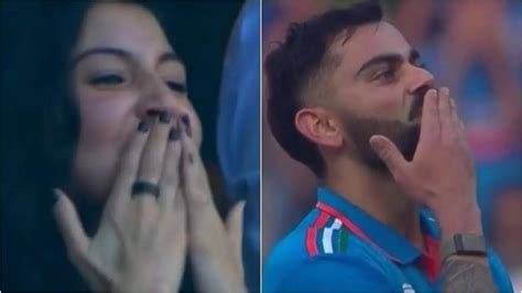Anushka Sharma Praises Virat Kohli As He Scores 50th Odi Century You