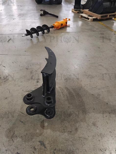 Mini Excavator Attachment Rake 22 Wide Typhon Attachments For 2 3 5