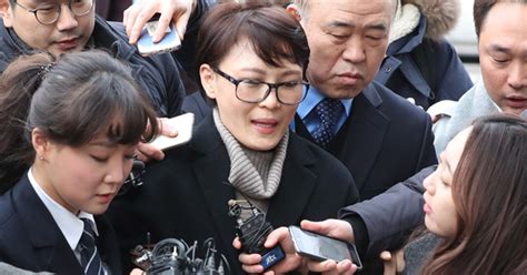 탄핵심판 윤전추 나홀로 출석최순실 예의 바르고 공손