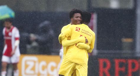 Hl Ajax Fcn