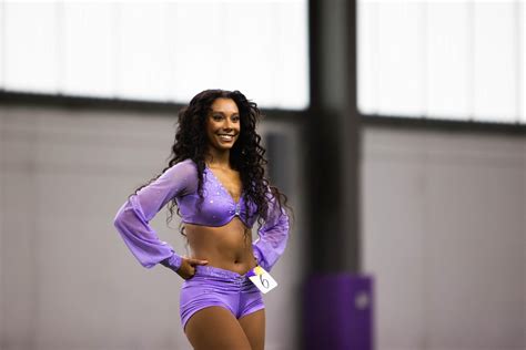Minnesota Vikings Minnesota Vikings Cheerleaders