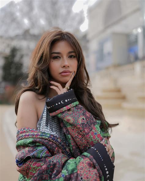 Alexa Miro Hmm Sequins And Florals Pourquoi Pas 😉