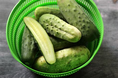 Easy Dill Pickle Spears Recipe