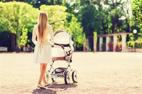 4 Incredible Stroller Hacks Every Busy Mom Needs To Know Today