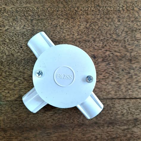 Jual T Dos Boss T Dus Putih Merk Boss Hitam Cabang 3 Kab Tangerang Cube Lighting Store