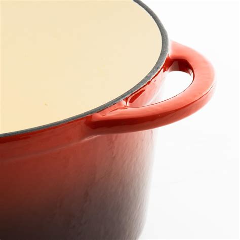Wolstead Endure Round Enamel Cast Iron Casserole 26cm 5l Red