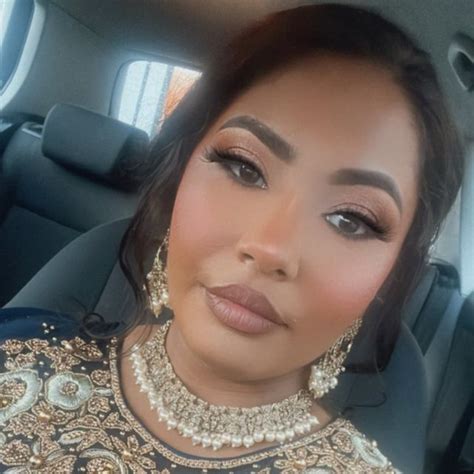 Zainab Zmcx • Threads Say More
