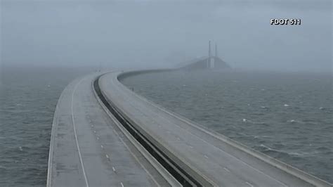 Tampa Bays Sunshine Skyway Bridge Closed As Winds Pick Up Speed Nbc