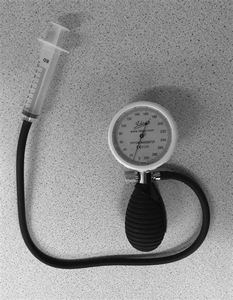 Manometer Syringe At Isabel Newell Blog