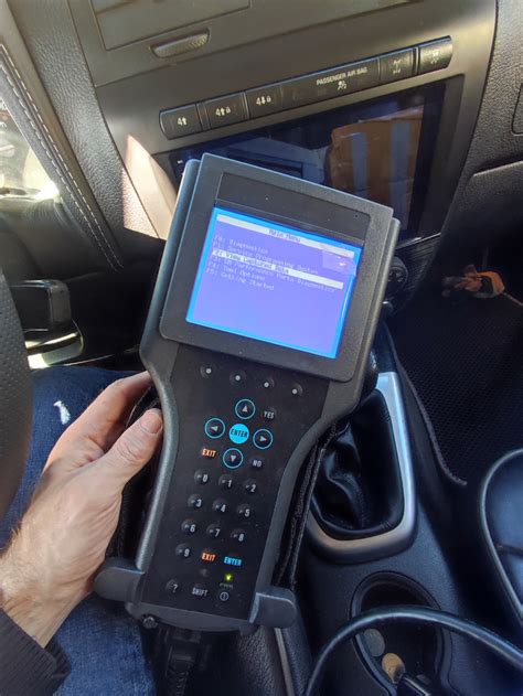 Купил дилерский сканер Tech2 — Hummer H3, 3,5 л, 2005 года | аксессуары ...