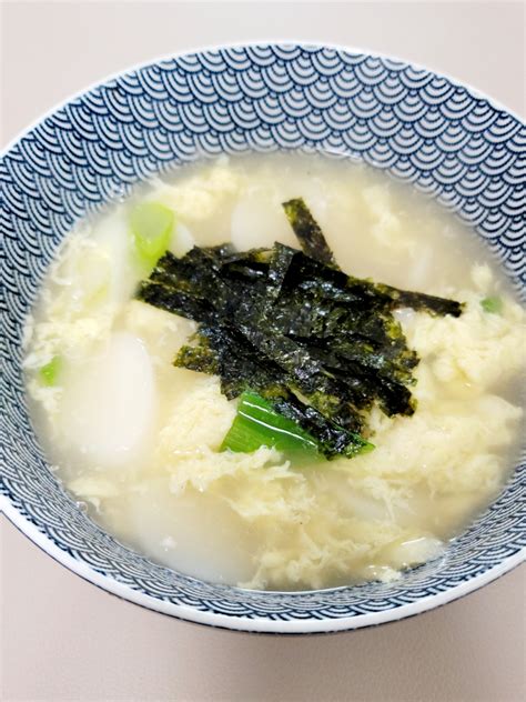 떡국 끓이기 멸치육수에 떡국 끓이기 초간단 계란 떡국 만드는 법