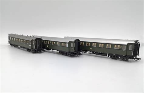 Ukrainian Small Models Ukrainian Small Models Usm