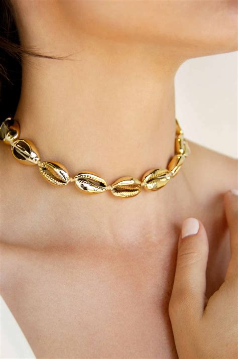 Ettika Jewelry 18kt Gold Plated Cowrie Shell Necklace