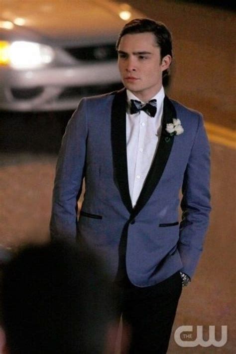When He Gave You Slick Mafia Looks With His Black Gloves Chuck Bass