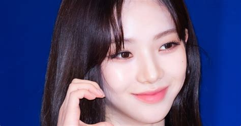 ‘이재욱과 열애 에스 카리나 “놀라게 해드려 죄송”